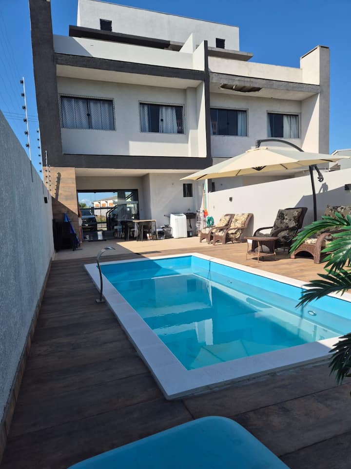 Sobrado Com Piscina Proximo Da Praia Coroados - Guaratuba