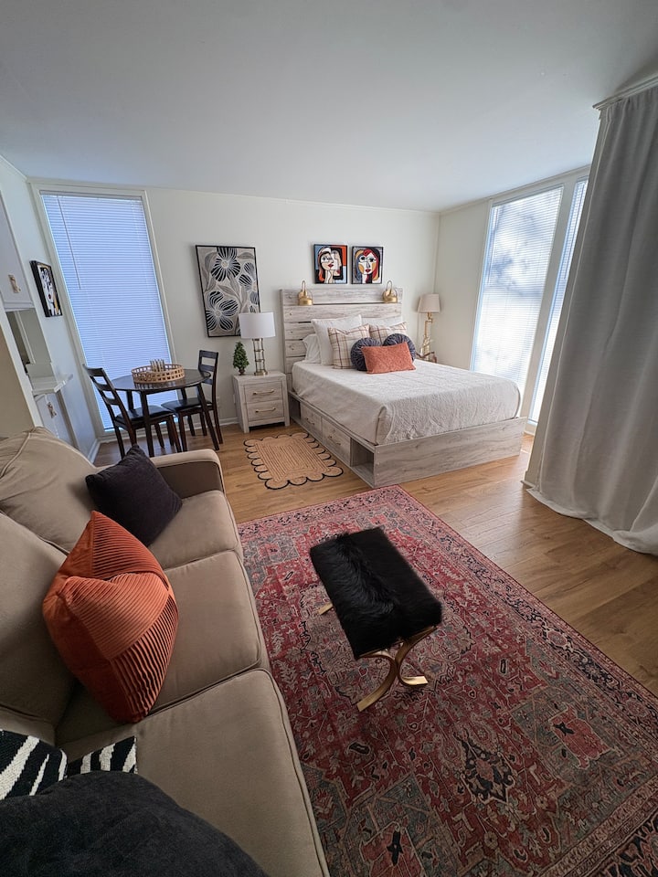 Little Bay Hide Away - Daphne, AL