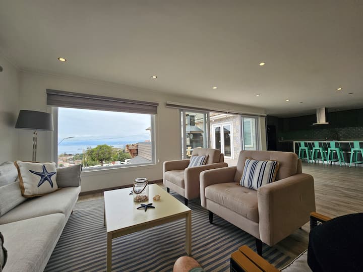 Casa Europea · Mirador Camogli · Terraza Y Vista - Valparaíso