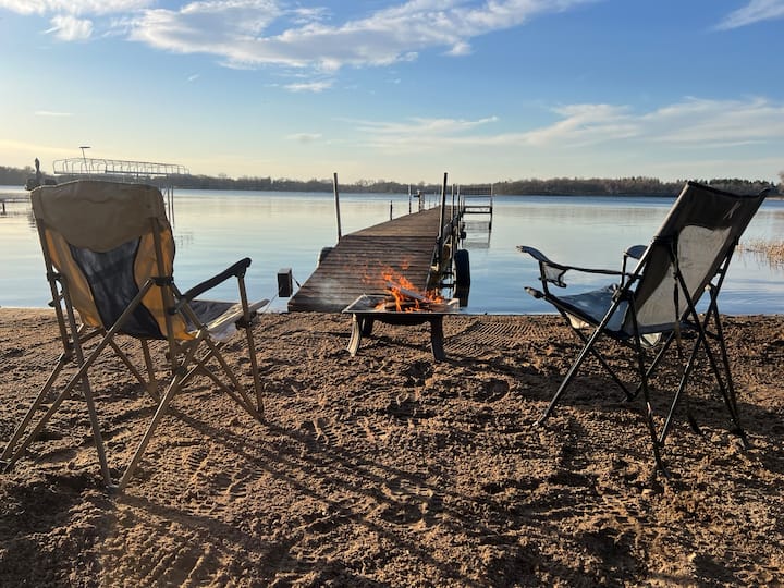 Ida Lake Year Round Cabin! - Lake Maria State Park, Monticello