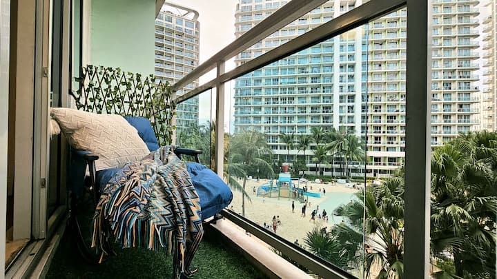 Promo: 2-br Beach View Condo Near Airport, Sm Mall - Parañaque