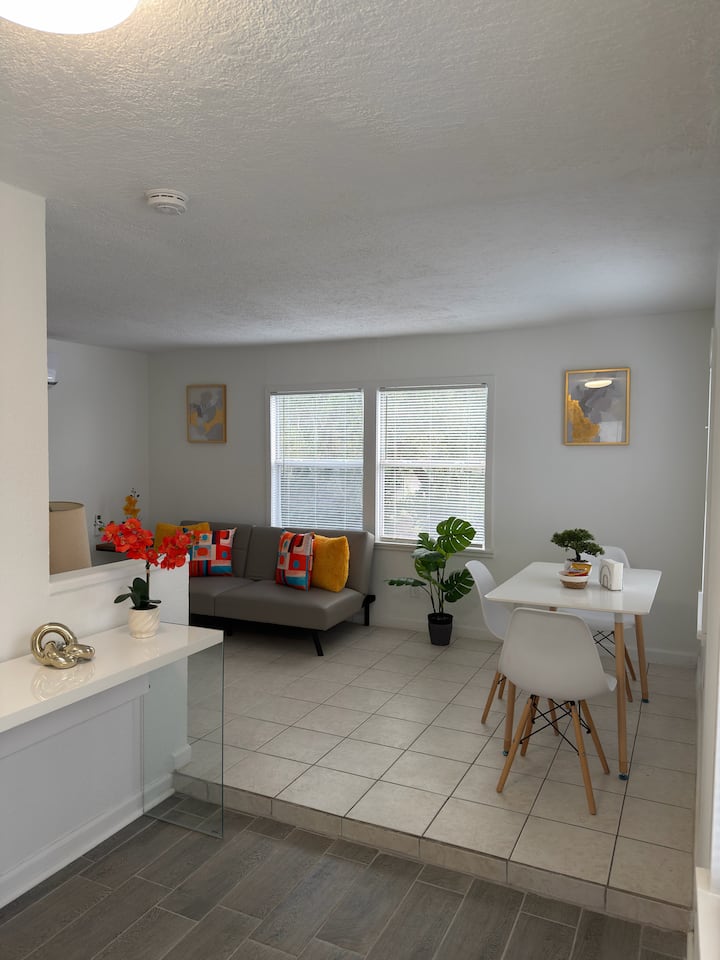 Apartment| Downtown Orlando 10 Min & Disney 25 Min - Winter Park, FL