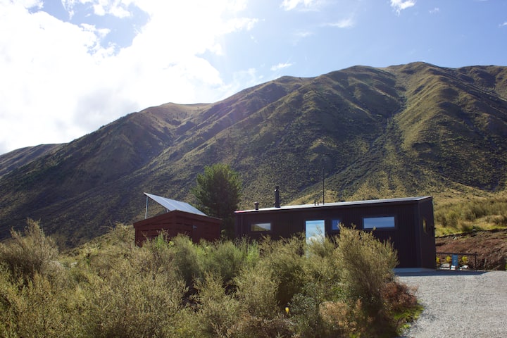 New Luxury Cabin + Hot Tub Near Mt Cook/tekapo - Twizel