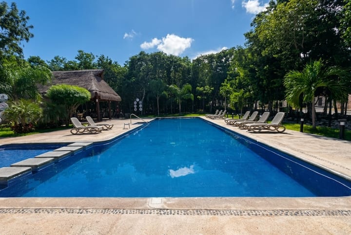 Flat In A Private Club, A/c, Beach 10 Minutes Away - Playa del Carmen