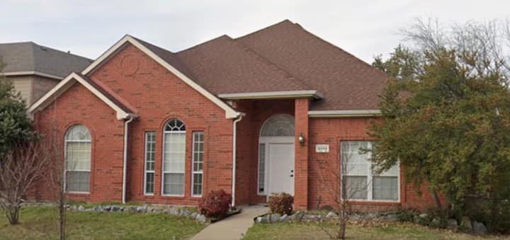 4 Bedroom 2.5 Bathroom Non-smoking - Allen, TX