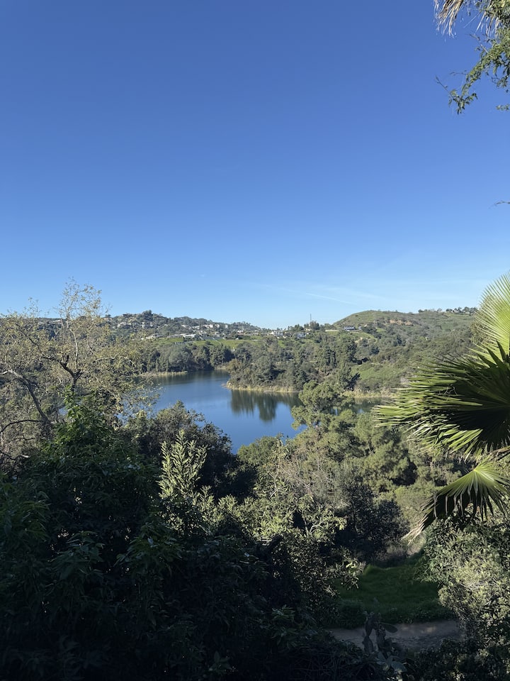 Nature Oasis In Hollywood Hills: Near Lake &Trails - Los Angeles, CA