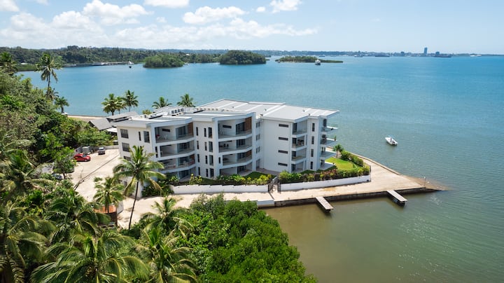 101 - Ocean Views | Oceanfront | Backyard - Fiji
