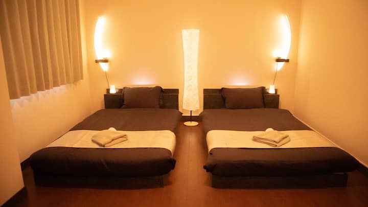 【オープン価格】石垣市内中心｜海目の前｜３Ldk一棟貸し切り最大8名｜広々家族旅行に最適無料p3台 - Ishigaki