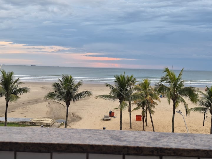Apartamento Beira Mar Na Tupi/aviação - 14 Pessoas - Praia Grande