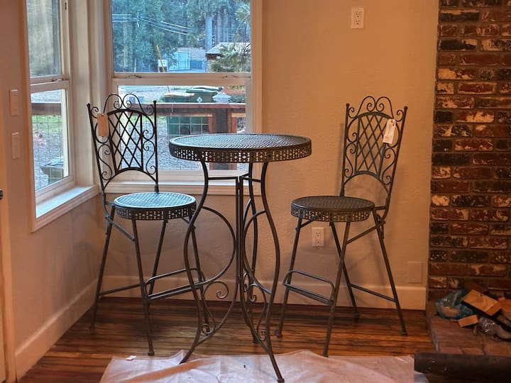 Little Red House - Pollock Pines, CA