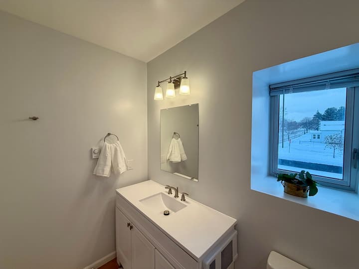 Comfortable Two-bedroom Apartment Inside Wausau. - Wausau, WI