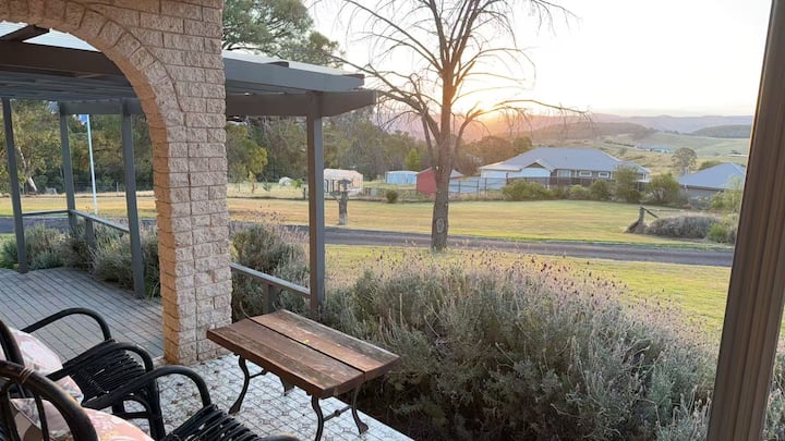 4br Little Hartley Country Escape · Nature Views - Katoomba