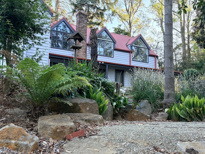 Bonza Family Retreat - Lilydale