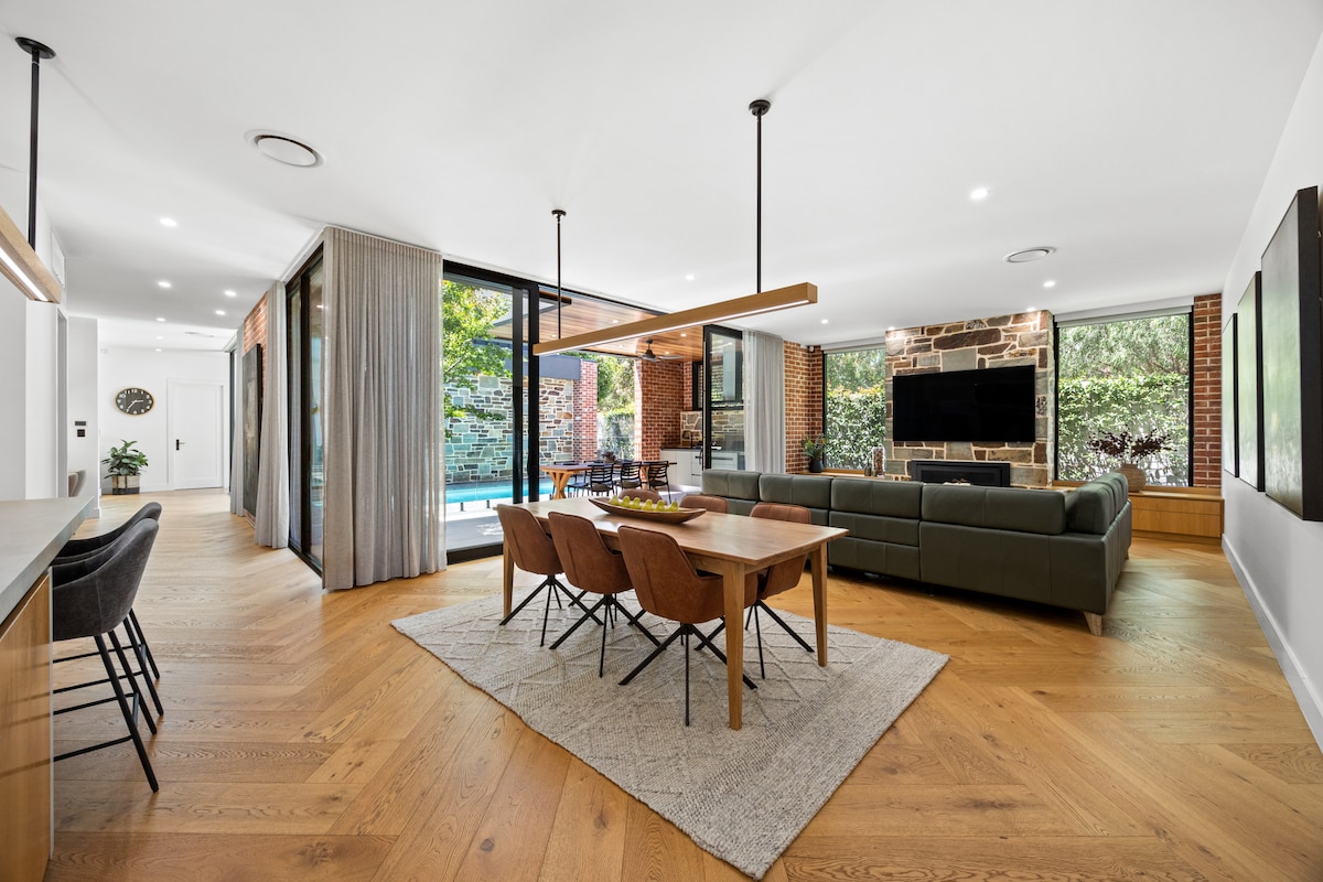 Eden Haus: serenità a bordo piscina vicino a CBD e Bushland - case in ...