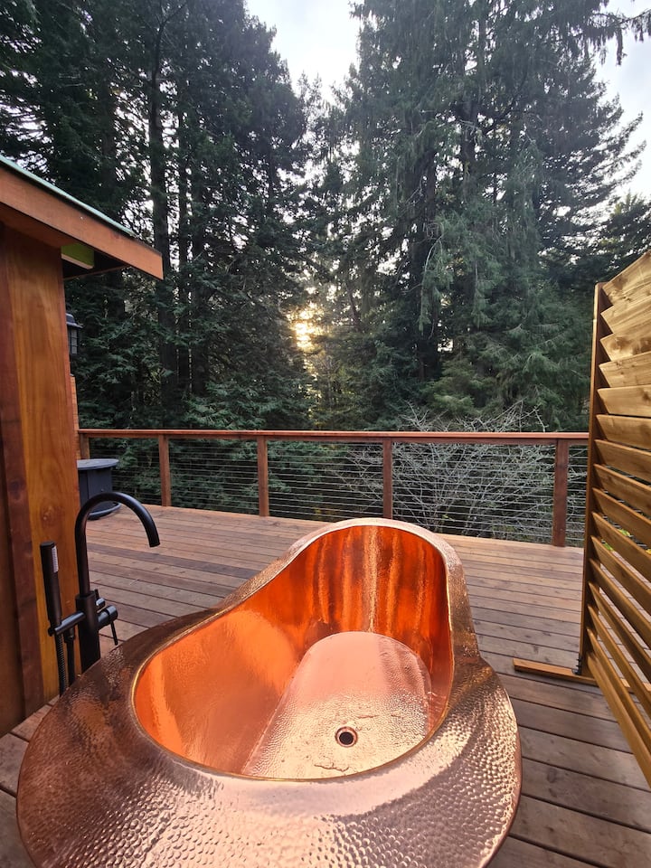 Stonehouse Cabin - Trinidad, CA