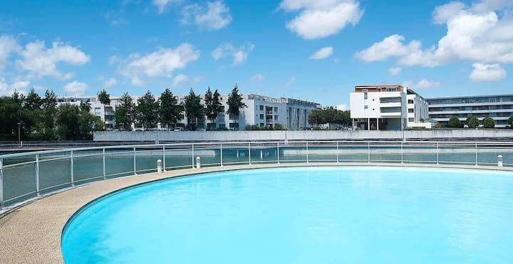 Studio Avec Piscine. - La Rochelle