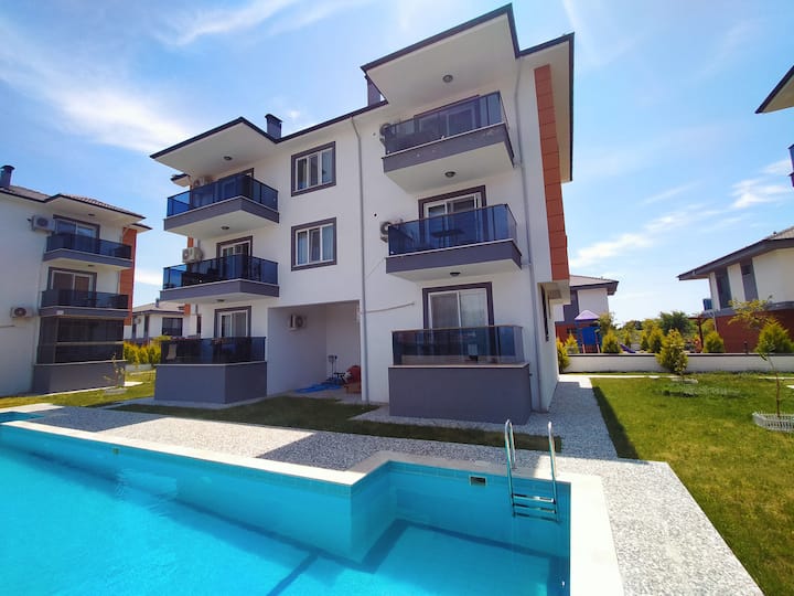 Huzurlu Ve Güvenli  Aile Yeri - Dalaman