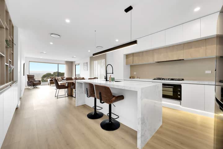 Romantic Mountain View With Lakeside Living - Kilmore