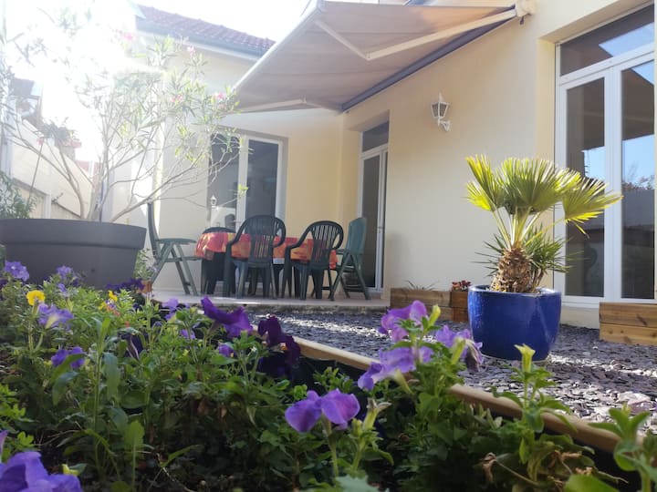 Maison De Ville Moderne T4 - 100 M² Avec Jardin - Eysines