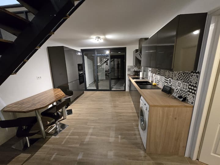 Spacieux T6 Du Pouset - 10 Personnes Tout éQuipé - Toulouse