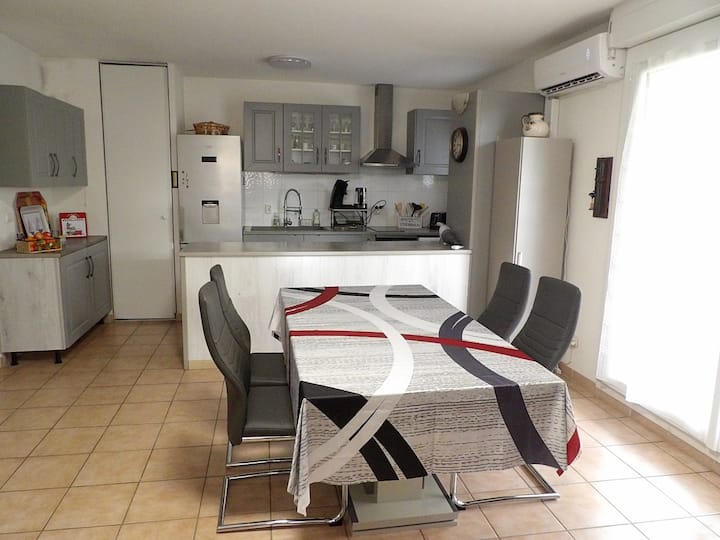 Grand Appartement Agde Très Bien éQuipé + Piscine - Agde