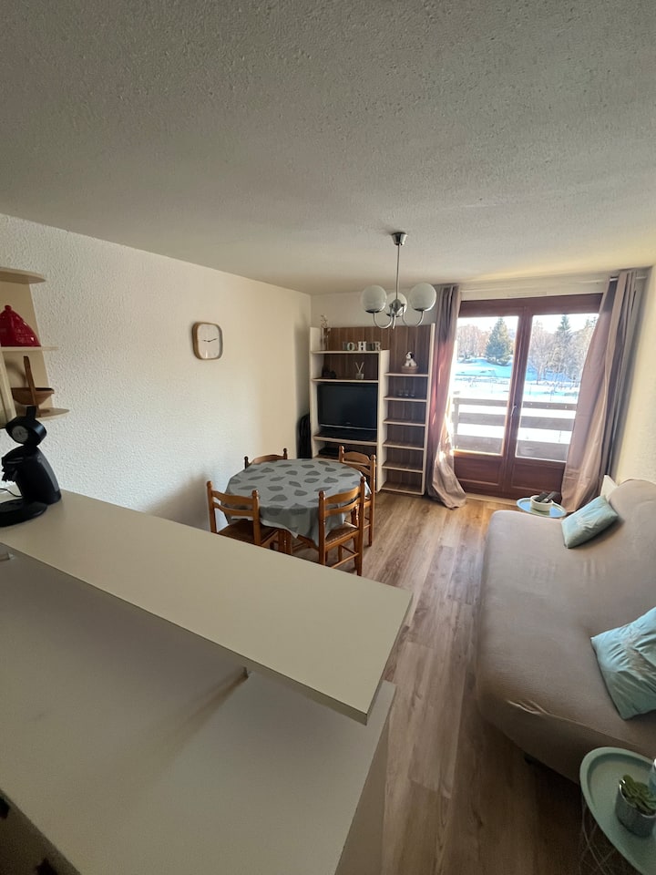 Appartement 6 Personnes Proche Pistes Et Commerces - Ax-les-Thermes
