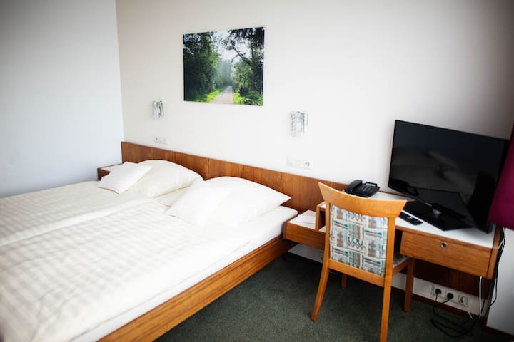 Familiär Geführtes Stadthotel Mit Konditorei - Siegen