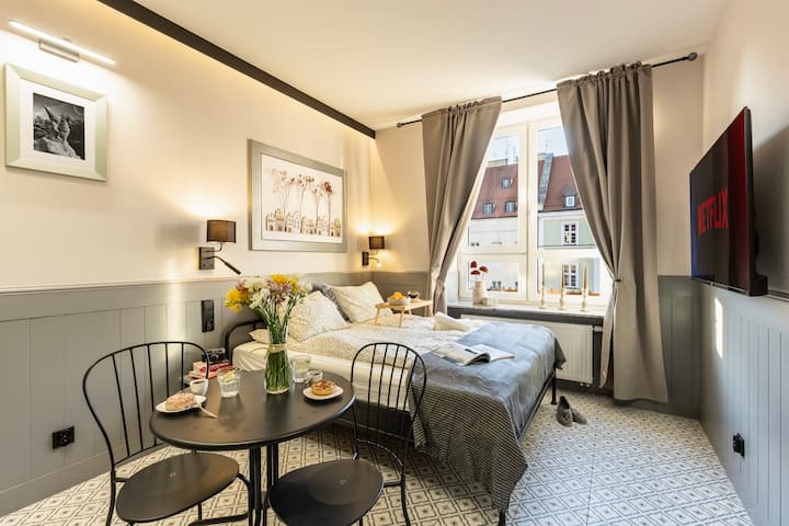 ŚWidnicka Grey Studio - Breslau