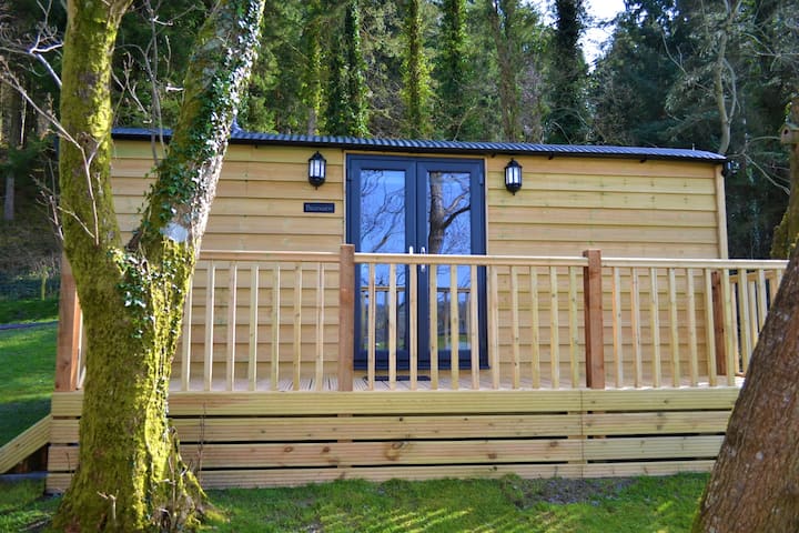 Branwen Shepherd's Hut - Bala