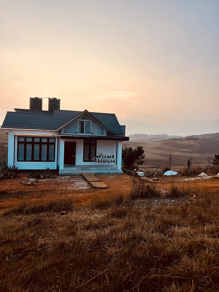 Skyfield|entire Cottage With Open Views & Calm - Meghalaya