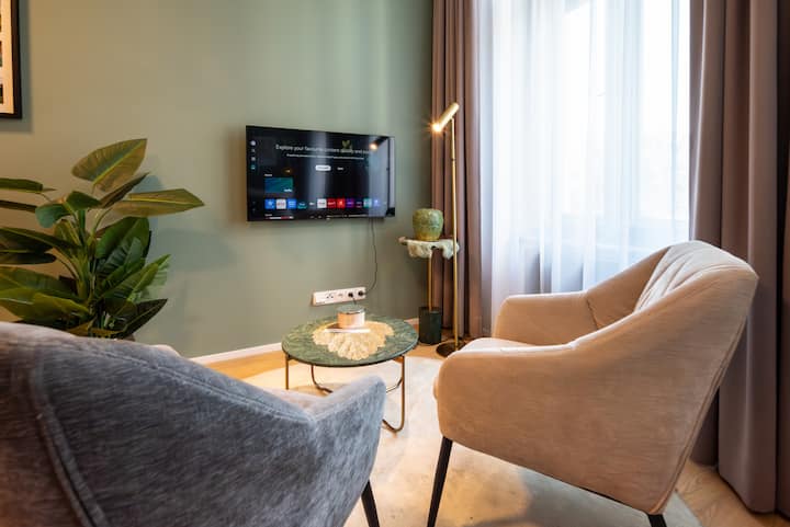 Apartmán "Park" Se Snídaní A Výhledem Do Parku - Brno
