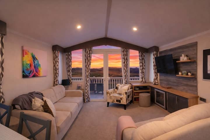 Sunset Strolls By The Nature Reserve - Felixstowe