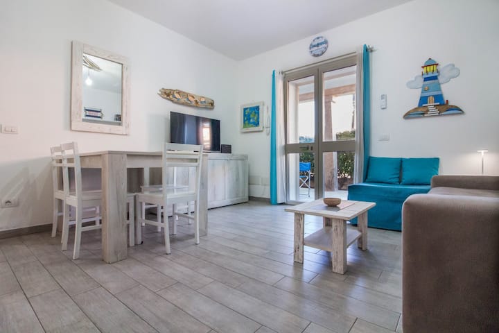 Guesthost - Gabbiano Lovely Flat With Veranda - Palau