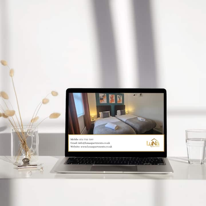 Spacious 4br Home | Sleeps 8 | 7 Beds | 1.5 Bath - Sunderland