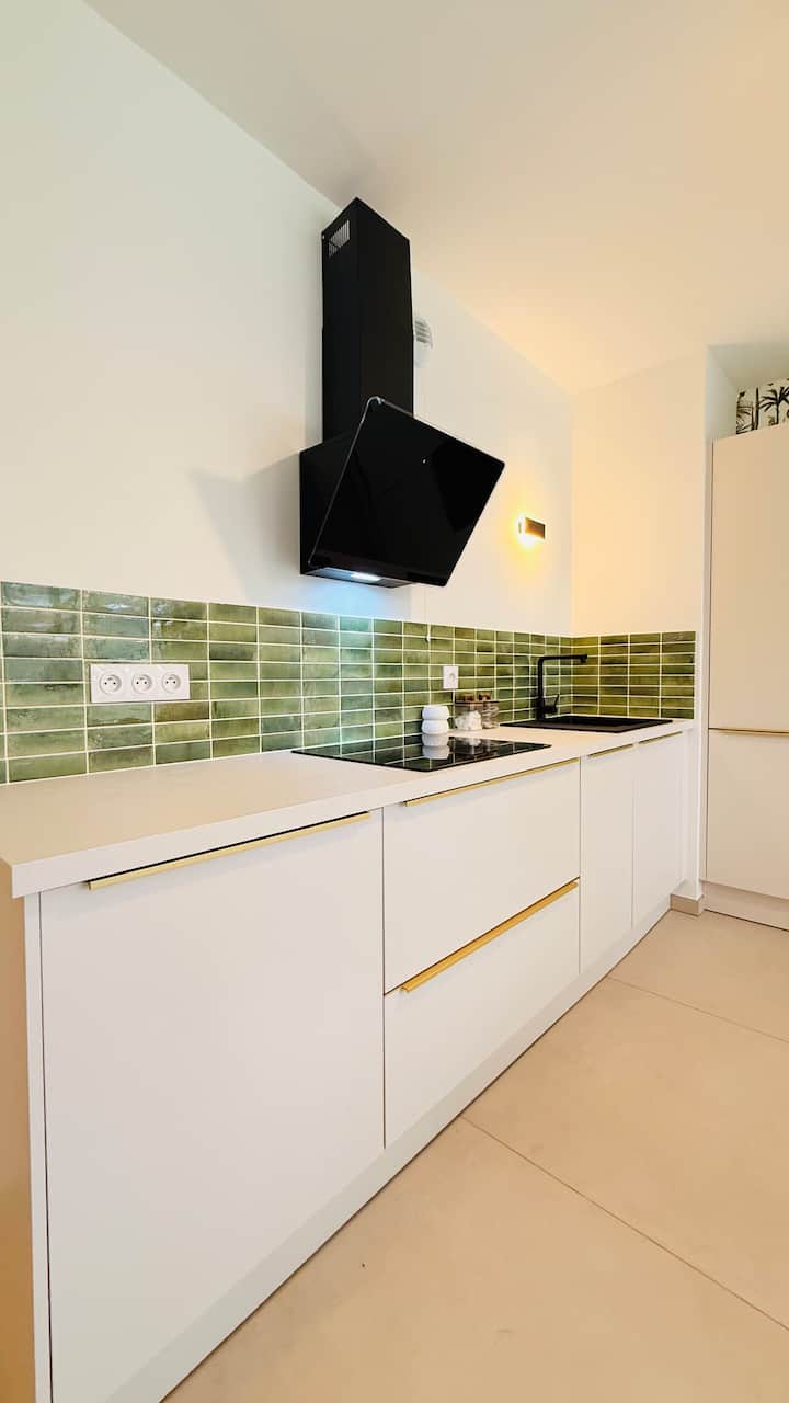 Baloé - À 1 Min De La Plage – Terrasse & Parking - ibis budget Dunkerque Grande Synthe