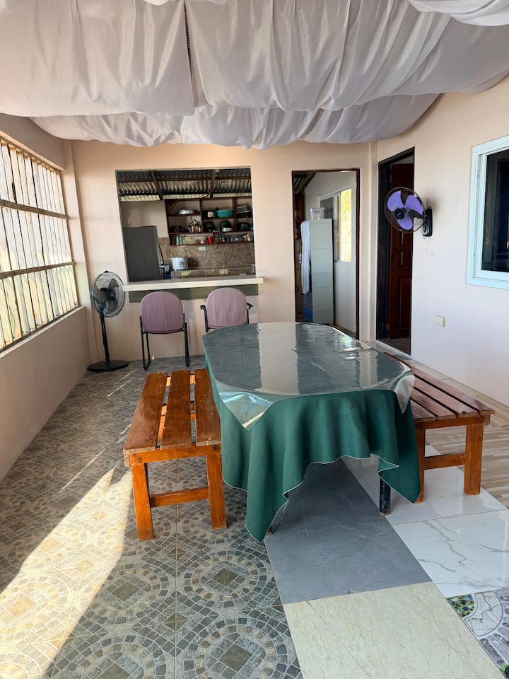 Casa Fredadhen Seaside Retreat - Bolinao