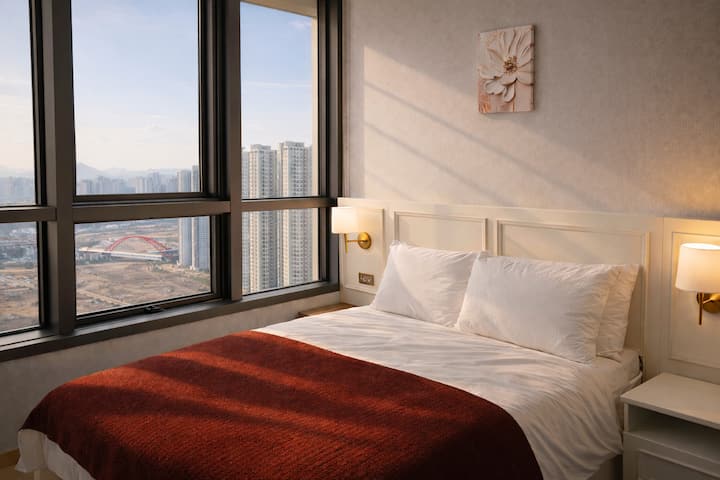 [신규특가] 서해 노을이 스며드는 32층 오션뷰 스테이  | Breeze 32 | - 인천광역시