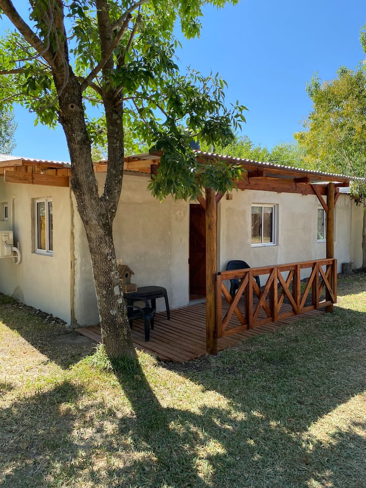 Dpto. Con Parque, Piscina A 10 Min Del Río/termas - 聖何塞