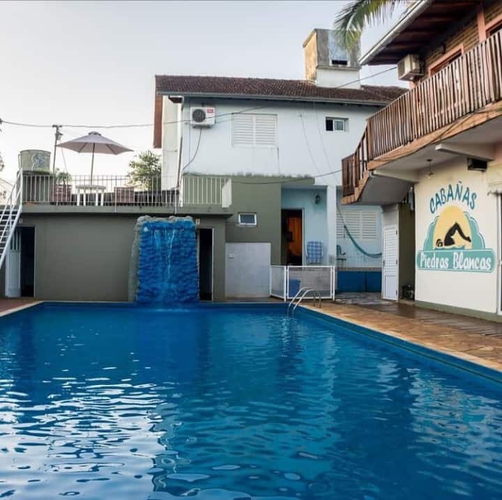 Cabañas Y Pileta Piedras Blancas - Jardín America