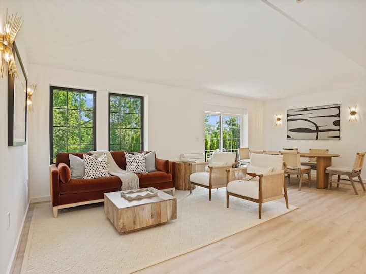 Modern Executive 1br Furnished / Close To Airport - Greenwich, CT