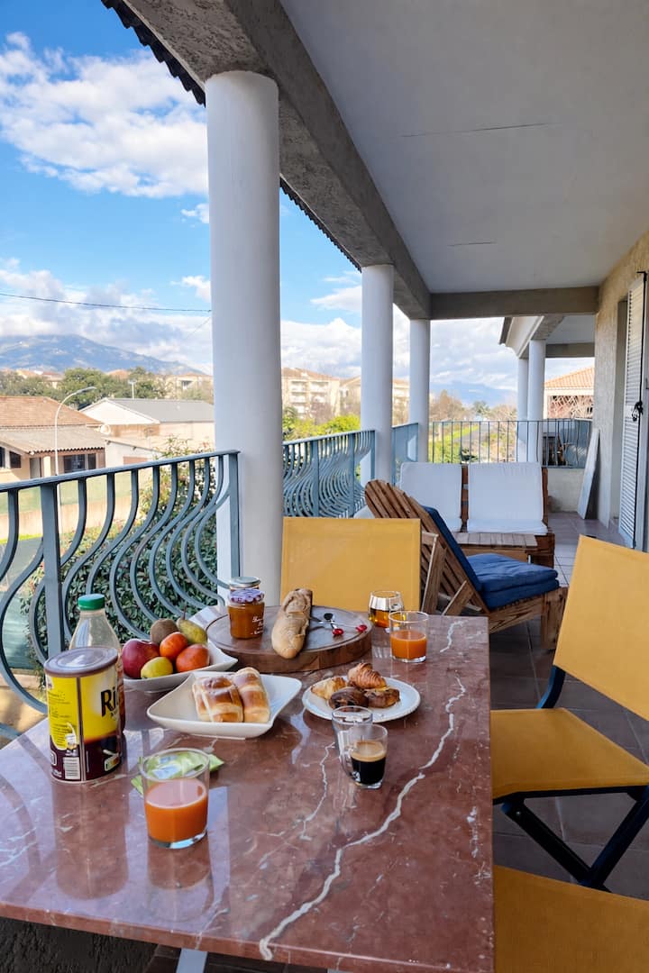 Appart Cosy - Lumineux Avec Terrasse - Borgo