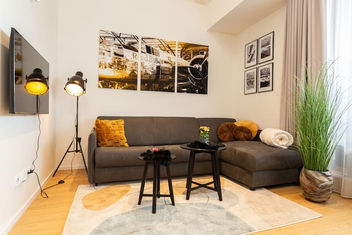 Apartmán Se Snídaní "Aero" S Terasou A Výhledem - Brno