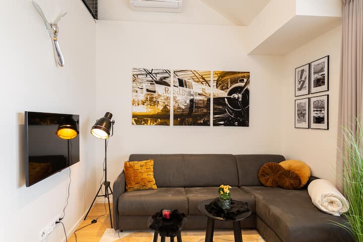 Apartmán Se Snídaní "Aero" S Terasou A Výhledem - Brno