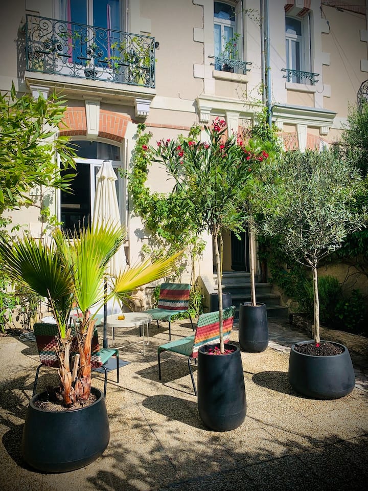 Maison De Ville En Plein Coeur De Tours ! - Joué-lès-Tours