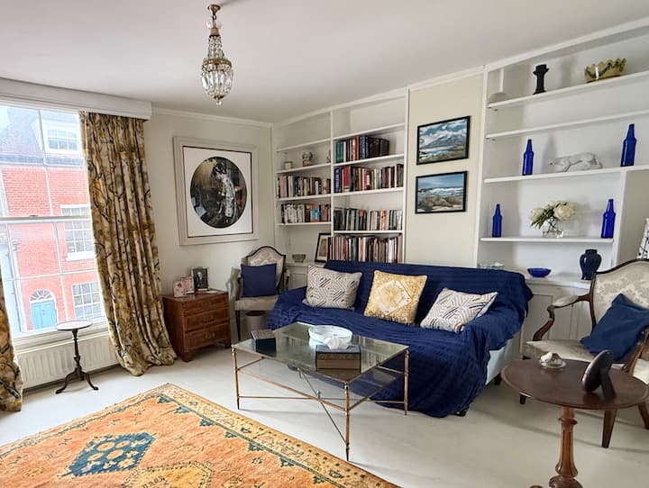 Period Terrace House - Chichester