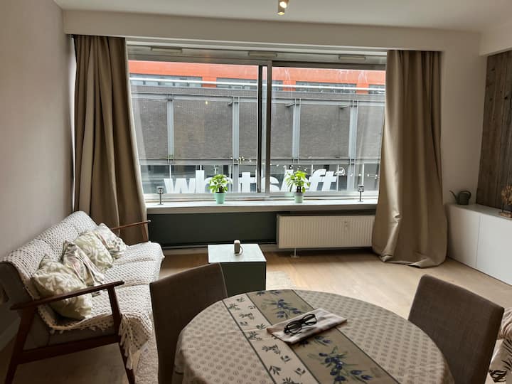 Hopland 201 - Centraal Station Antwerpen