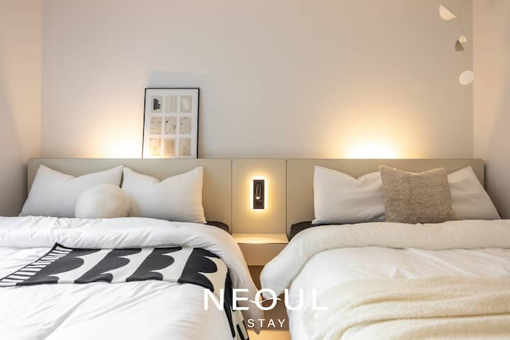 [New / 오픈할인] 2층 단독숙소 / 해변 30초 / 8인숙소 / 짐보관 / 유아용품 - Busan