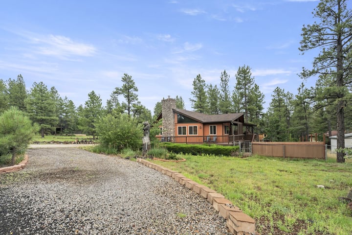 2br Home W/ Private Hot Tub, Office - Dog Friendly - Munds Park, AZ
