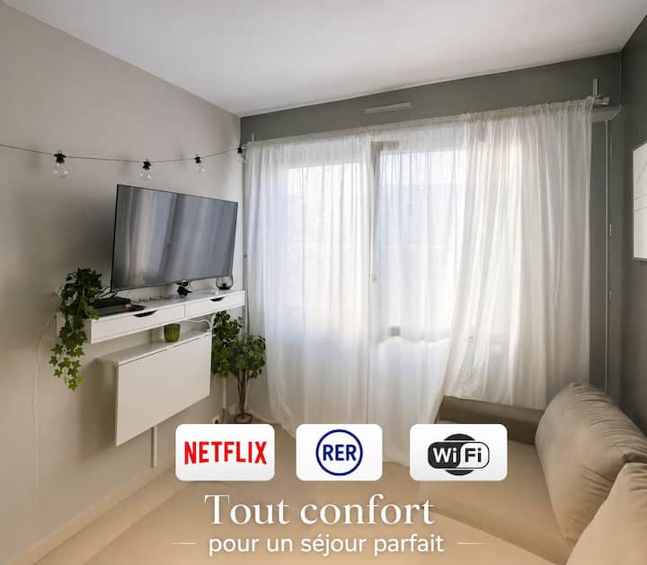 Escale Urbaine Studio Cosy, Gare à 2 Min à Pied - Juvisy-sur-Orge