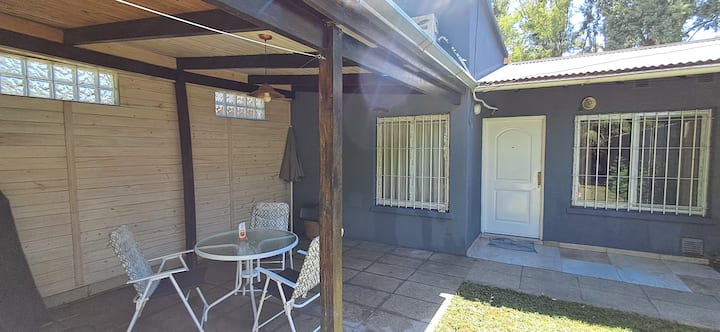 Casa Cuidada, Tranquila Ideal Para Descansar - Buenos Aires Ezeiza Airport (EZE)
